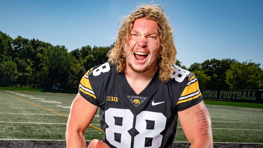 Four former Iowa Hawkeyes football starters sign as NFL undrafted free ...