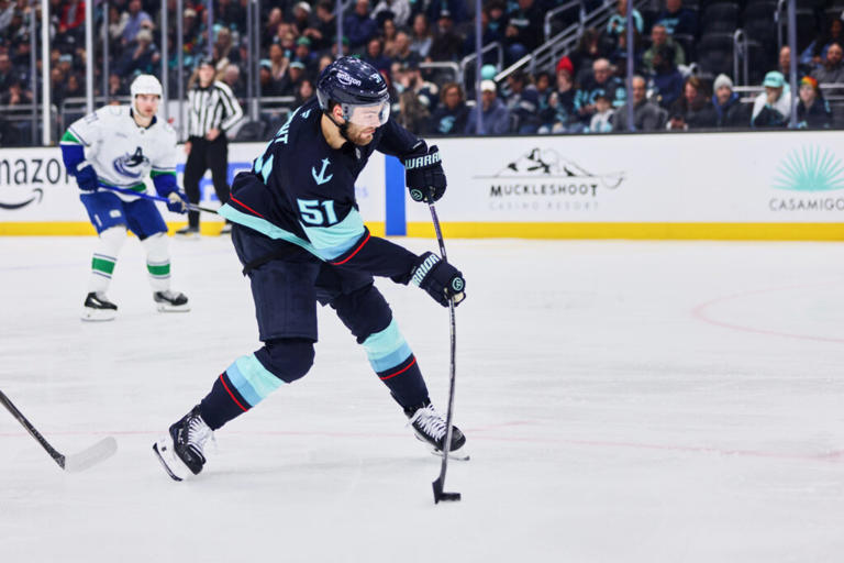 3 burning questions Seattle Kraken must answer in 2026 offseason