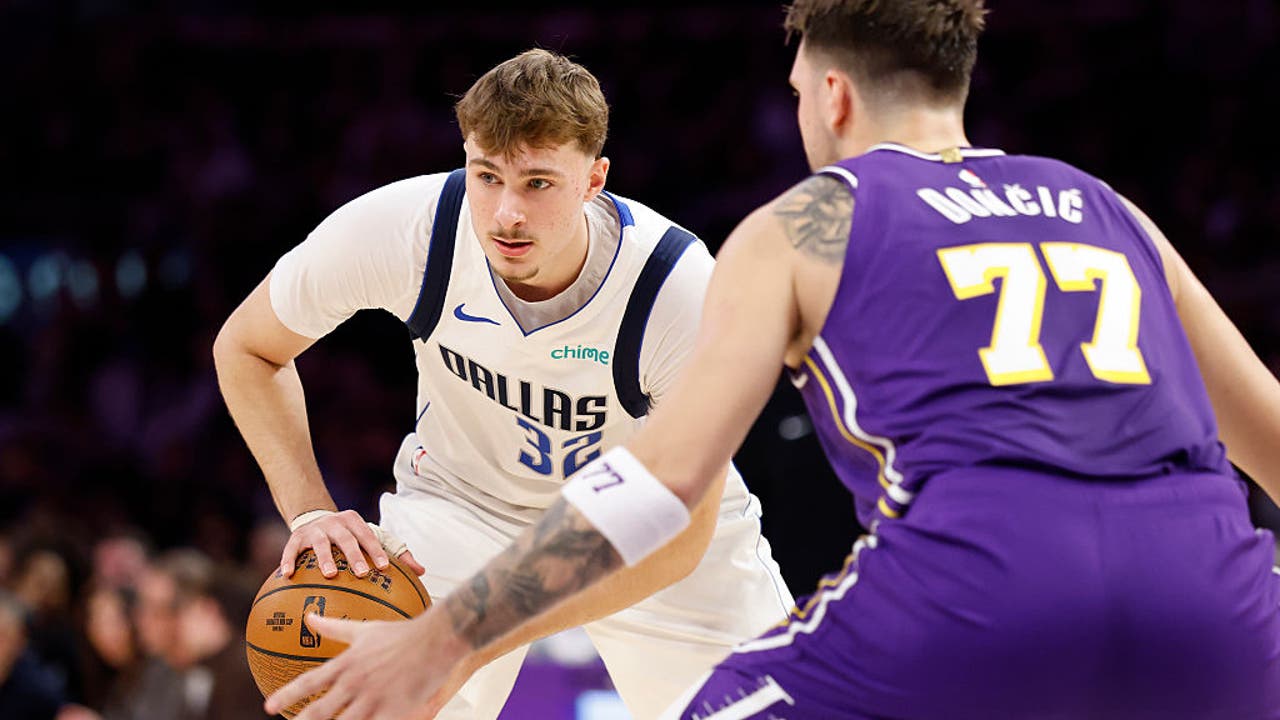 Mavs' Cooper Flagg wins NBA Rookie of the Year award