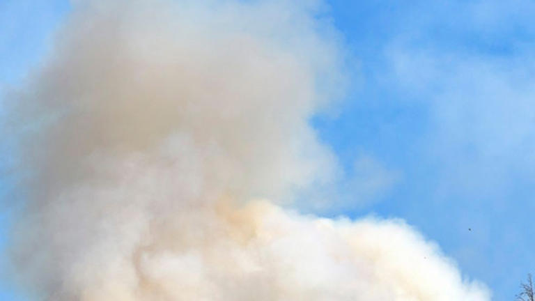 Myrtle Beach residents warned of lingering smoke after woods fire