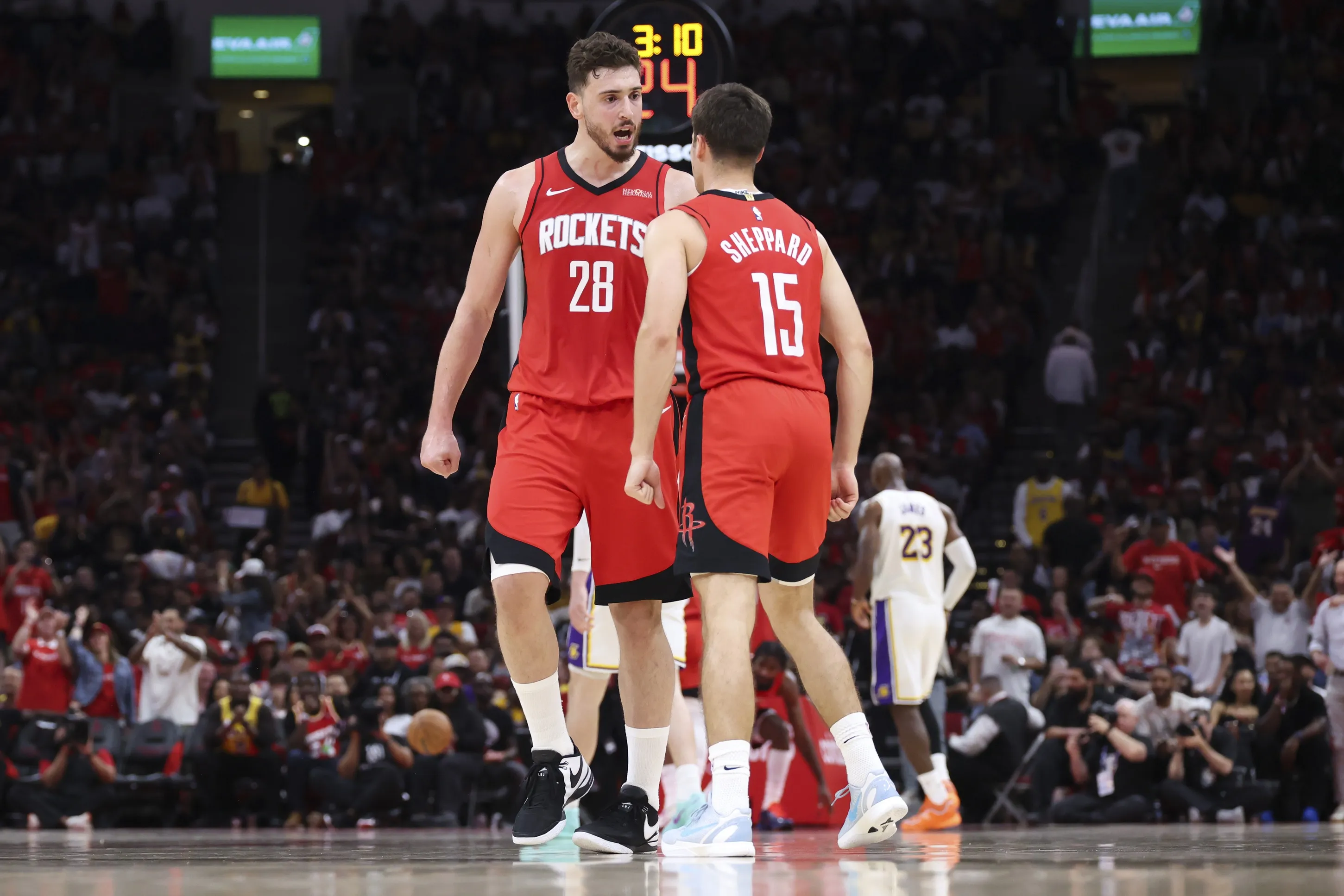 Sengun’s pregame speech sparks Rockets as Thompson leads Game 4 win