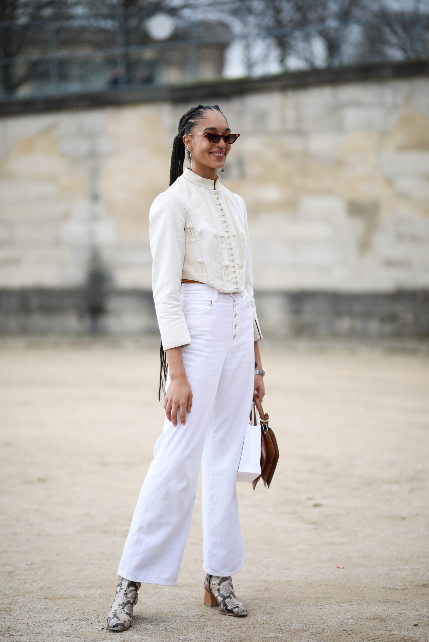 Total white: 4 ανοιξιάτικοι συνδυασμοί για κάθε στιγμή