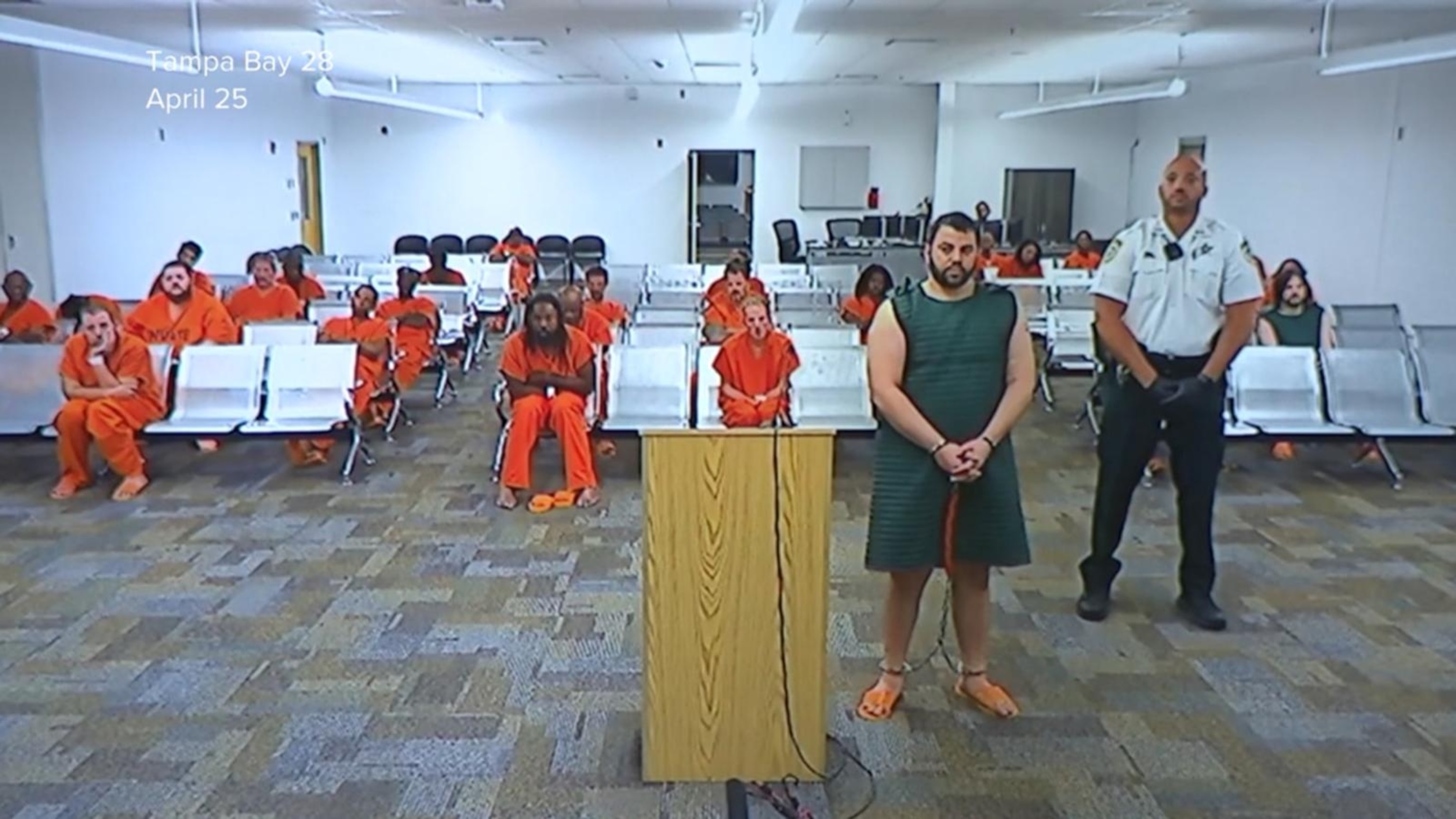 Suspect charged with killing 2 USF students accused of using ChatGPT ...