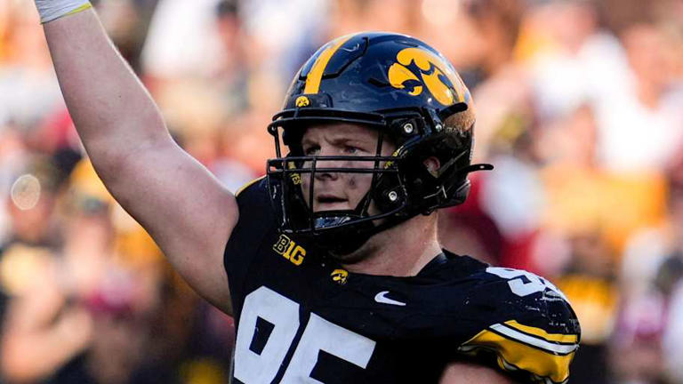 Four former Iowa Hawkeyes football starters sign as NFL undrafted free ...