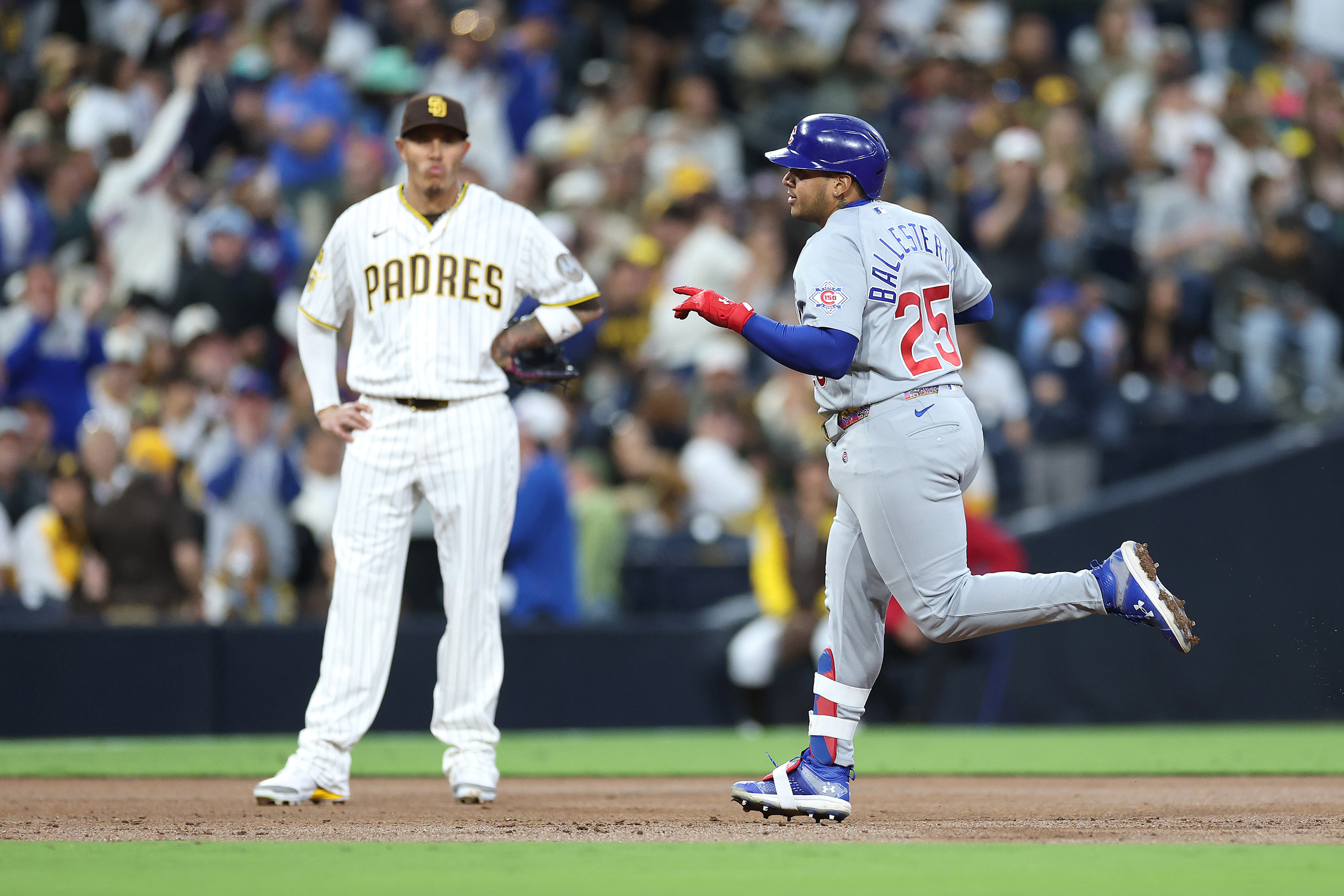 Padres score early, then come back to beat Cubs