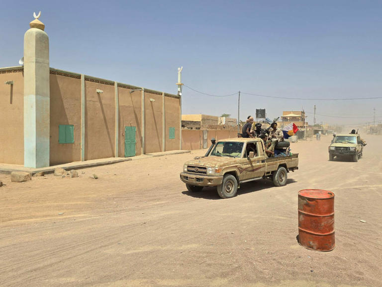 Mali’s military rulers in crisis as defence minister is killed in ...