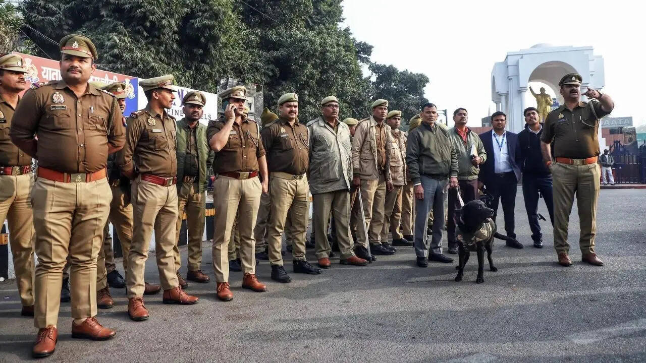 Mob lynches bizman in Varanasi after his car hits woman