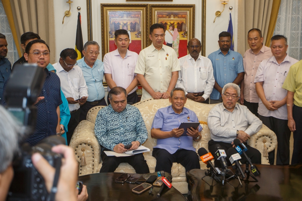 Want to change the N Sembilan MB? Vote of no confidence still the 'gold ...
