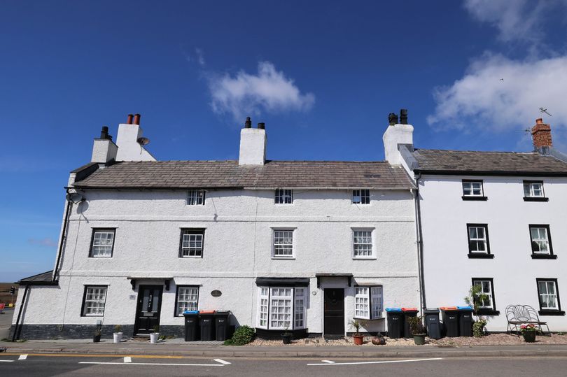 The sad truth behind Parkgate’s mysterious Nelson stones that people ...