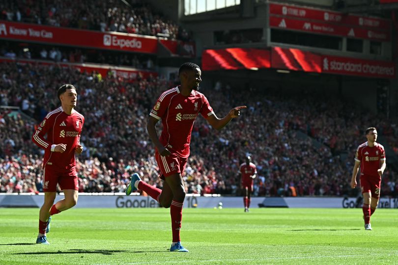Alexander Isak worry can quickly fade away at Liverpool if Arne Slot's ...