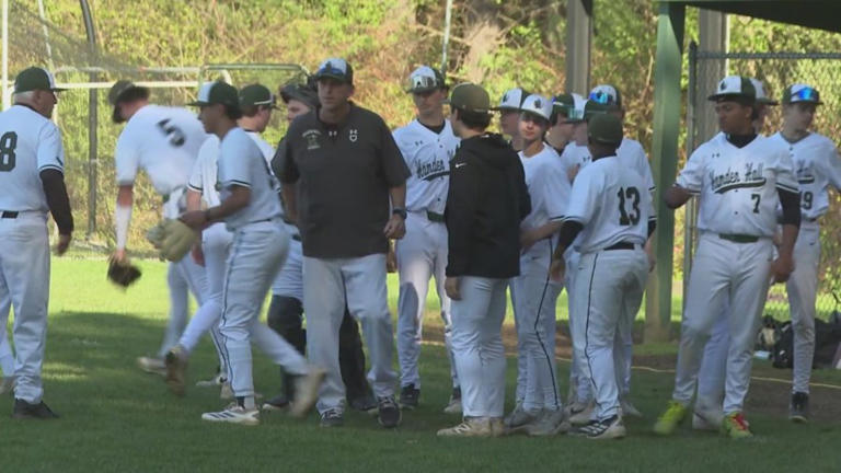 HS baseball: Hamden Hall comes back to win against Avon Old Farms, 11-6