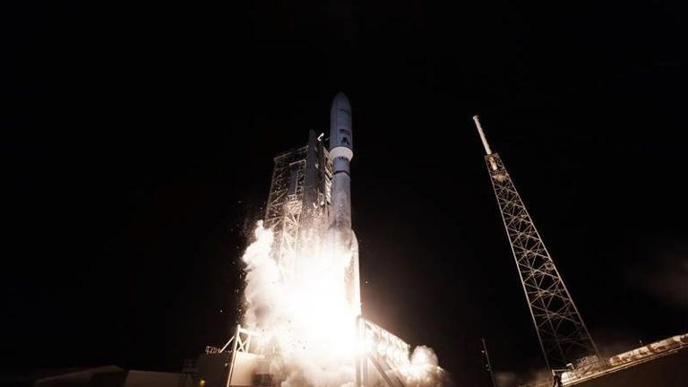 Atlas V rocket launches 29 Amazon satellites, ties record for heaviest ...
