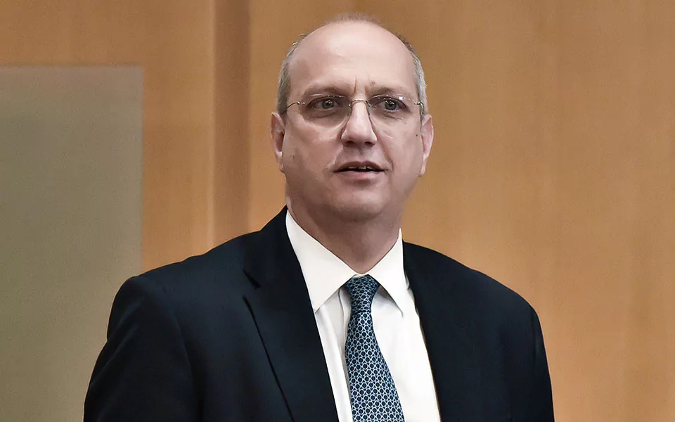 Οικονόμου για την επιστολή των «5»: «Δεν κάνουμε αντιπολίτευση ...