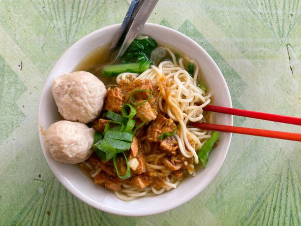 Resep mie ayam Wonogiri, gurih manis dengan topping ayam kecap