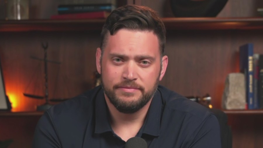 Former adviser discusses alleged Trump assassination plot