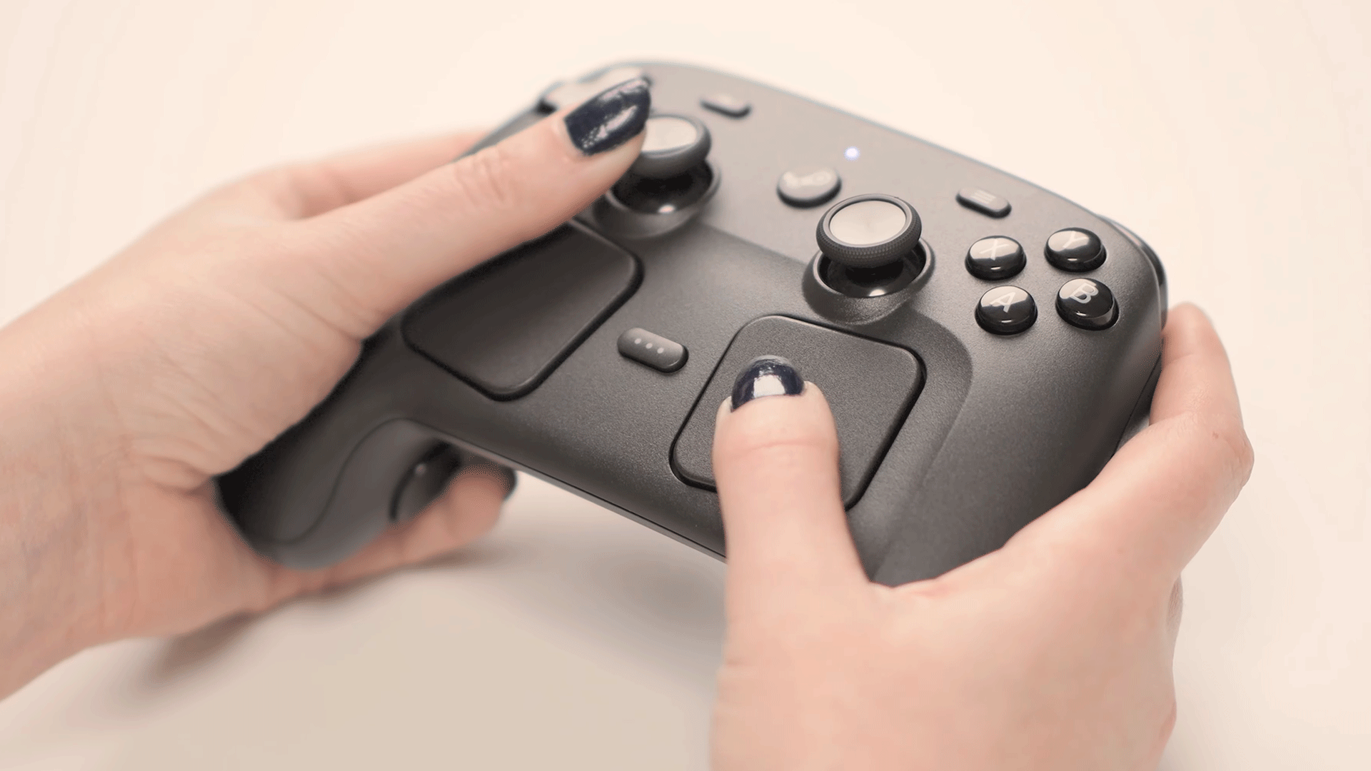 Steam controller - official overview and quick start guide video