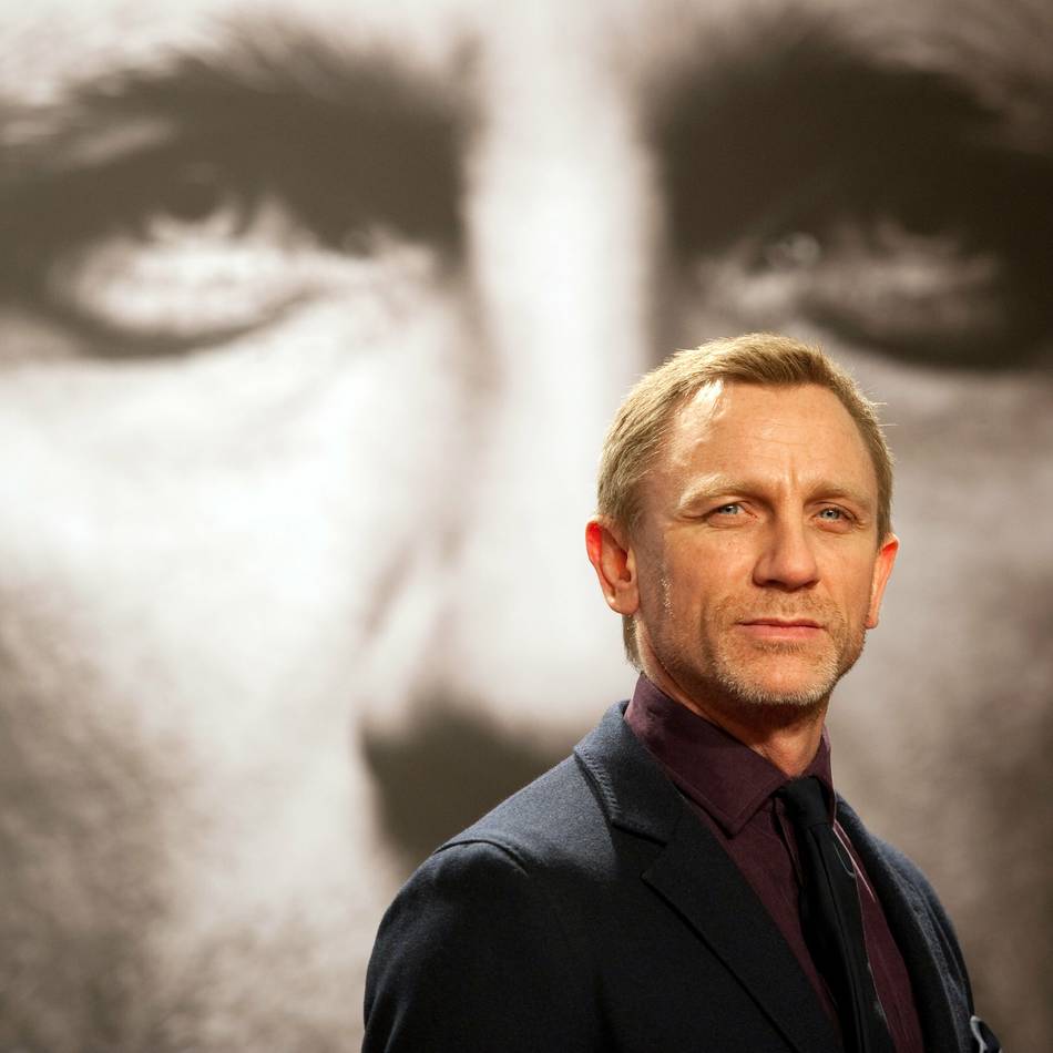 Zusammenarbeit von Bond-Autor und Louis Partridge