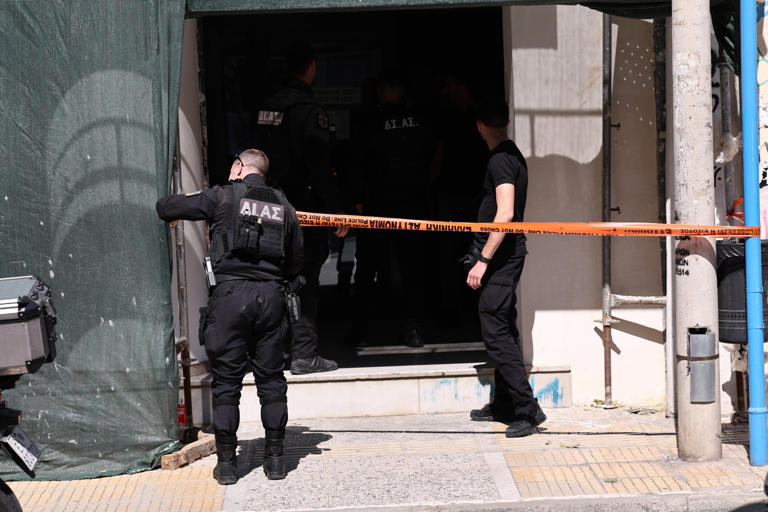 ΕΦΚΑ: 24ωρη απεργία για τους πυροβολισμούς στον Κεραμεικό – Συγκέντρωση ...