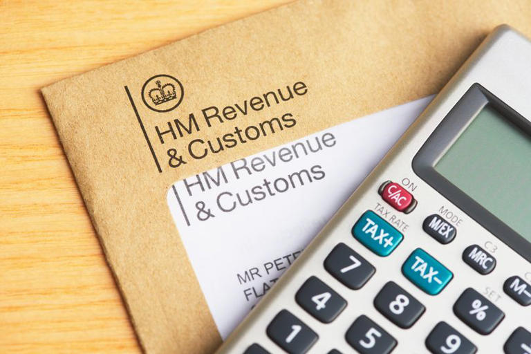 HMRC sending letters to 1.5m parents set to lose child benefits on ...
