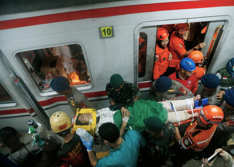 Train crash in Indonesia leaves 15 women dead