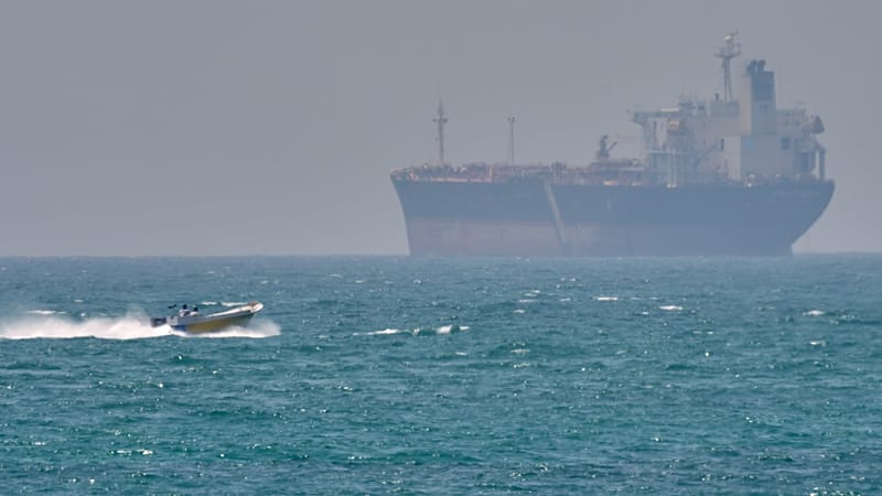 Oil temporarily hits $126 wartime high as US–Iran standoff fuels supply ...
