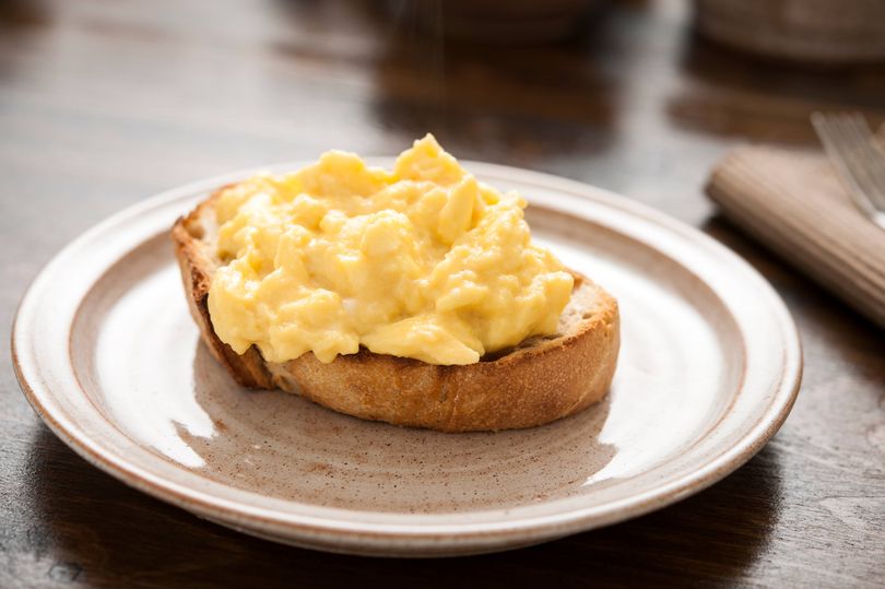 I struggled to cook scrambled eggs but adding 1 item James Martin loves ...