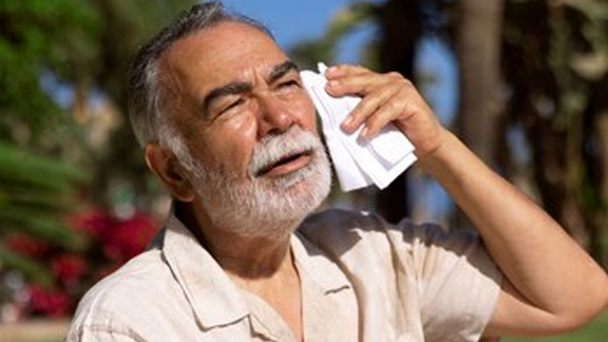 Can extreme heat trigger a heart attack? Expert explains the risk