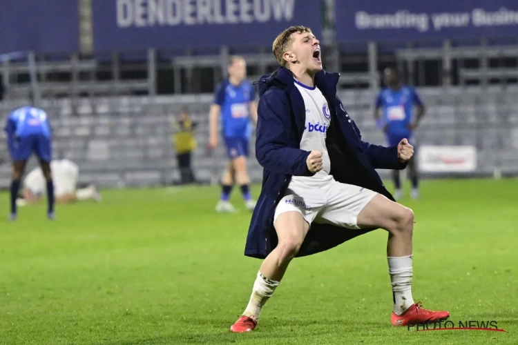 Moet KAA Gent deze zomer Max Dean van de hand doen?
