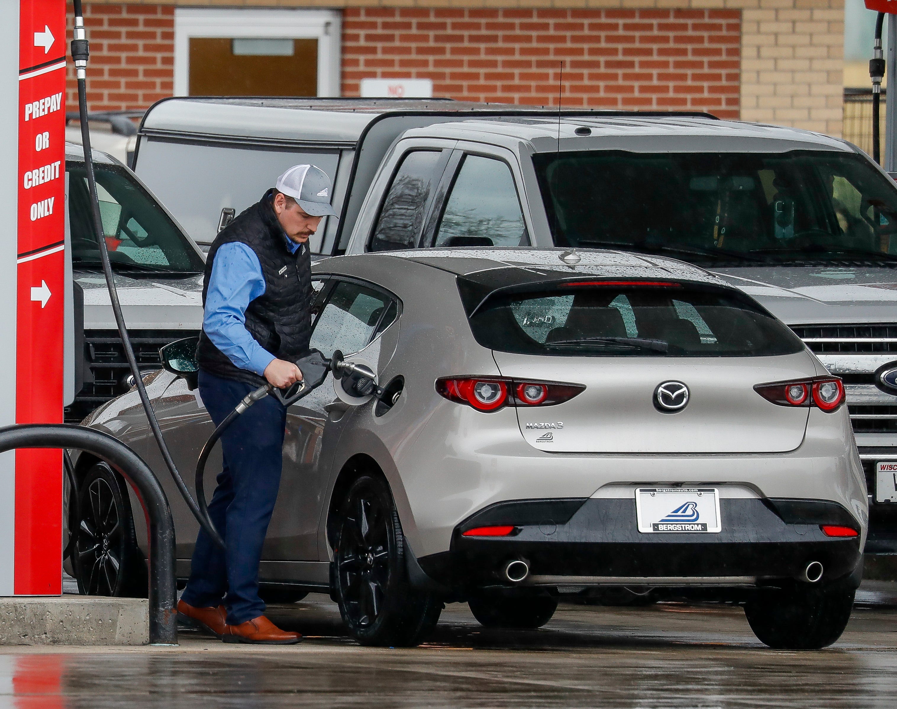 How much have Green Bay gas prices gone up since the Iran war began?