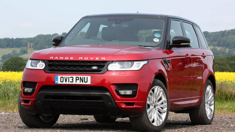 Range Rover suspension investigation expands to 330,000 SUVs