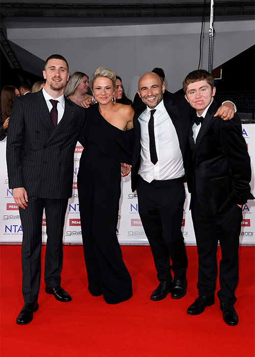 'Just what I needed!' EastEnders star tearful hugs co-star after London ...