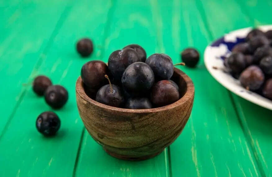 Smart jamun storage tips to keep the fruit fresh for days