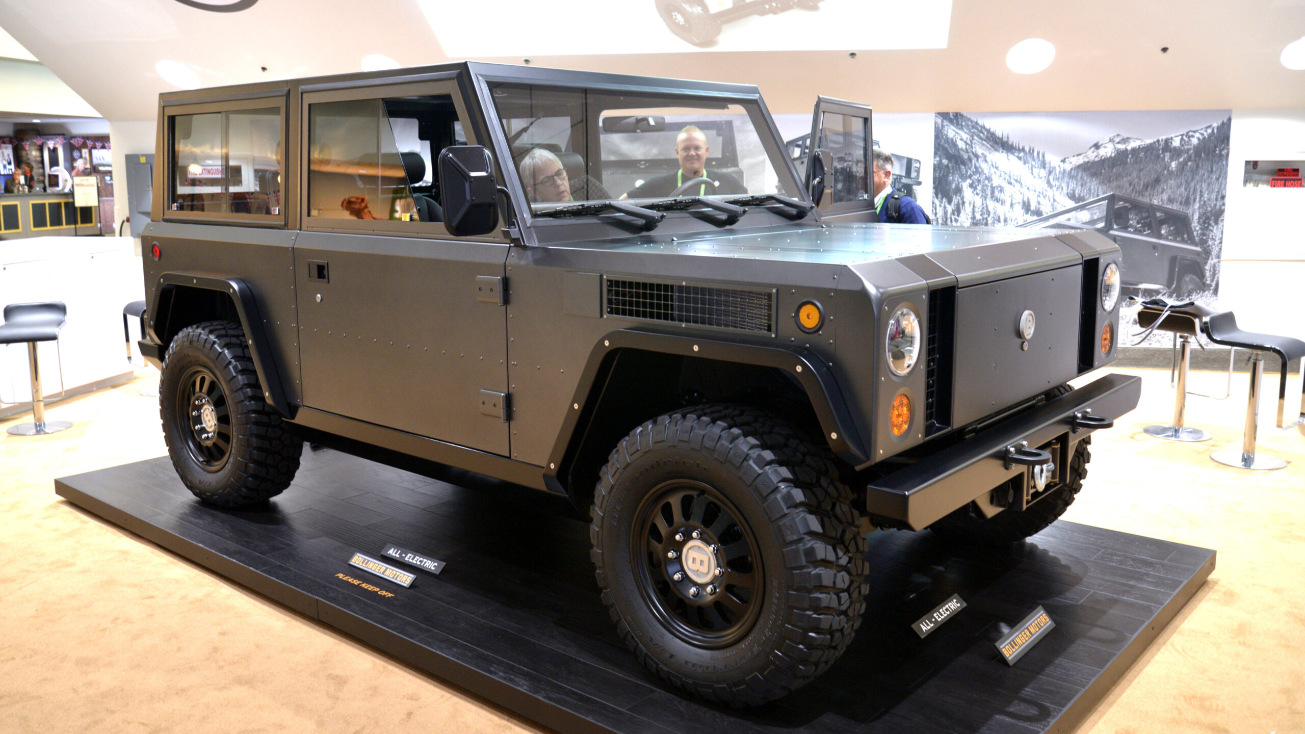 Failed EV startup Bollinger is auctioning its last 20 trucks as ...