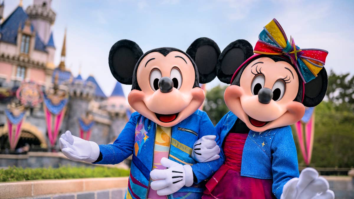 8 things you can’t miss at America’s best theme parks this summer