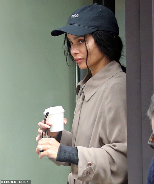 Zoe Kravitz shows off $1M alleged engagement ring from Harry Styles