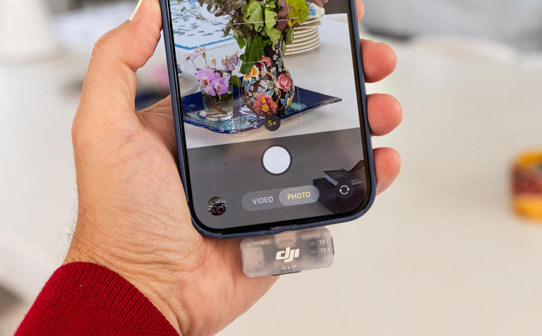 DJI Mic Mini 2 review: The tiny wireless mic is colorful and much cheaper
