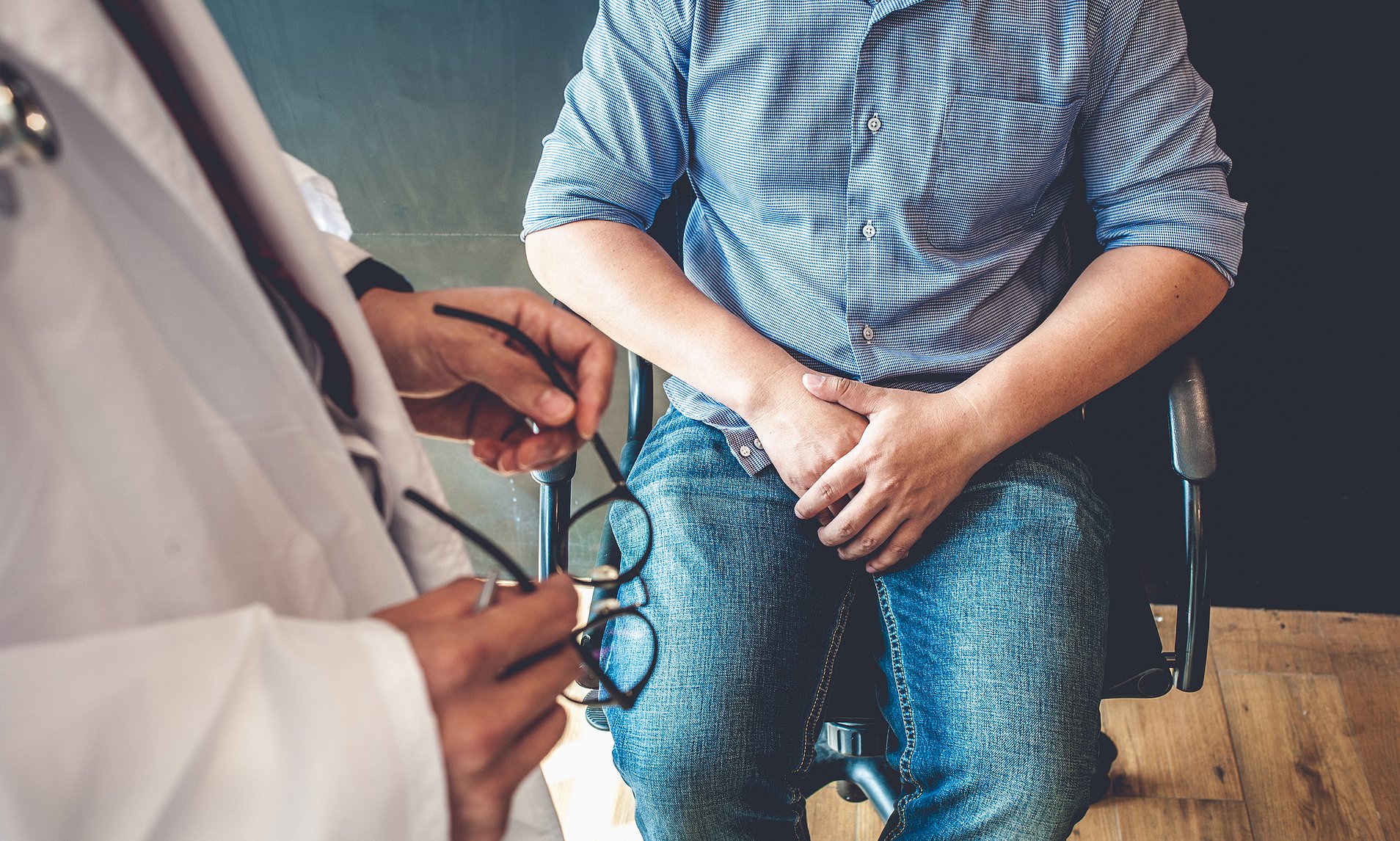 The deadly penile cancer warning signs you shouldn't ignore: Discharge ...
