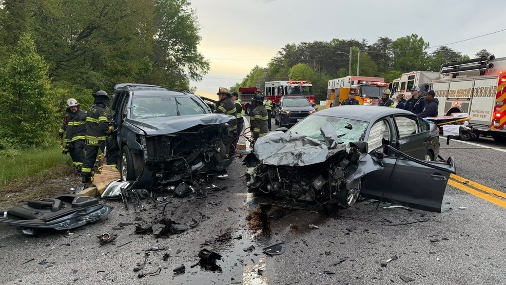 Driver dead after crash on Laurel-Bowie Road in Prince George's County