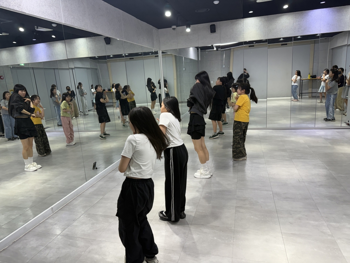 오늘부터 나도 K-팝 아이돌…성북구 장위청소년문화누림센터 프로그램 성료