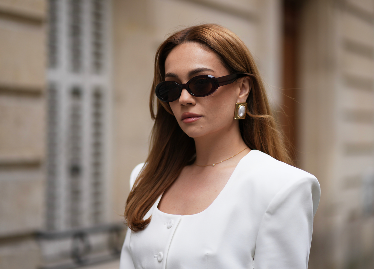 Este es el color de mechas que los peluqueros recomiendan a las morenas ...