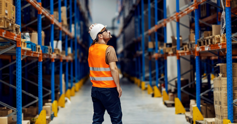 Warehouse employee quits after 4 days when expected to work 12 hour ...