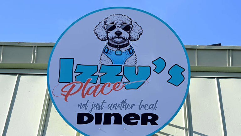 A Florida hurricane couldn't get in the way of a man and his diner