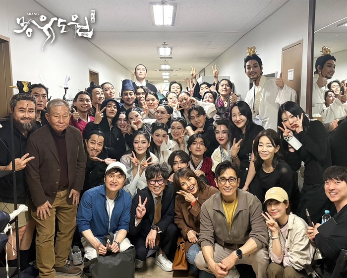 장항준 감독, 절친 김진수 위해 '몽유도원' 방문… 뒷풀이까지 챙긴 의리