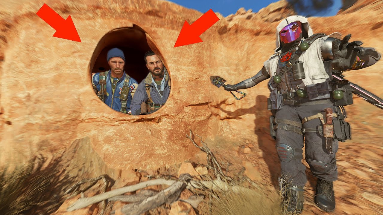 These players built a "secret hole" to hide from me?