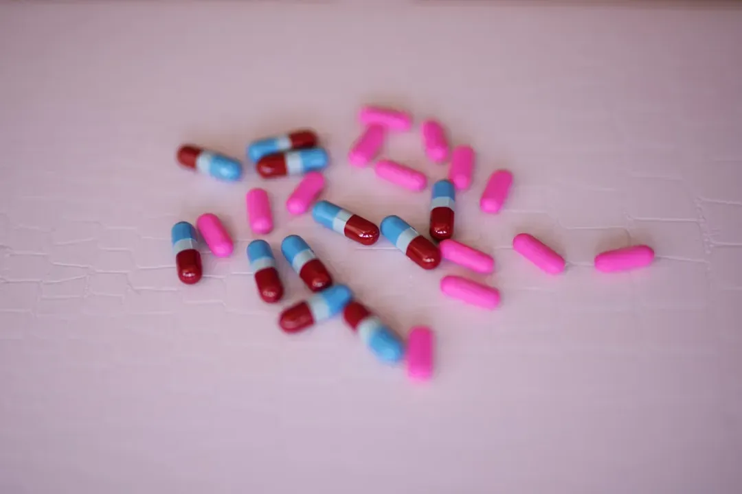 8 common medications doctors say may trigger health concerns