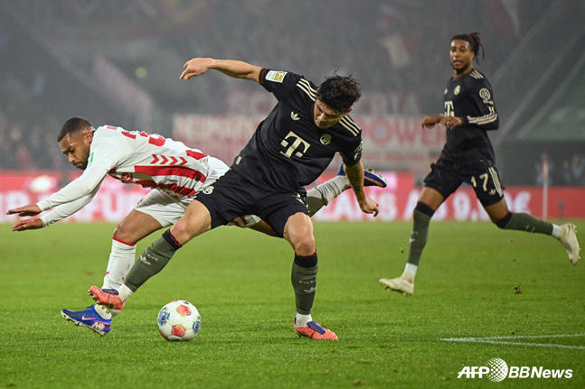 [오피셜] 감독도 없는데 김민재 영입할 수 있나... 페네르바체, 테데스코 시즌 도중 불명예 경질