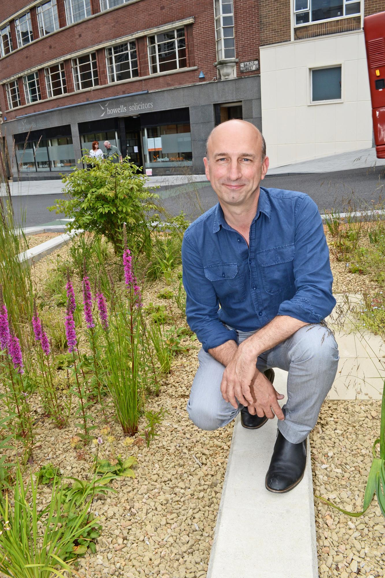 Pioneer Nigel Dunnett who transformed Sheffield's streets into green ...