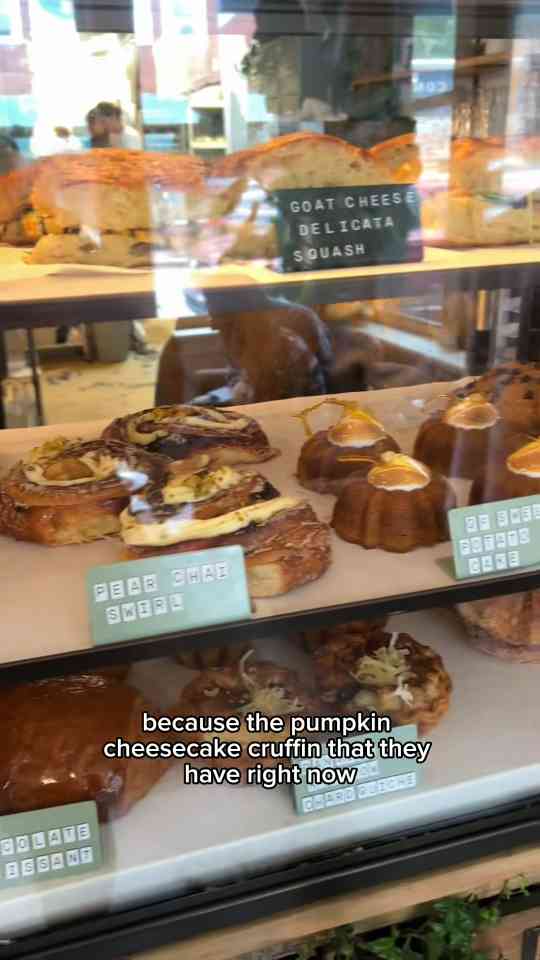 Lookout Mountain fall colors that feel unreal