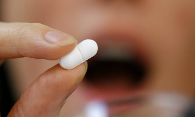 Health chiefs issue urgent recall of antidepressants prescribed to ...