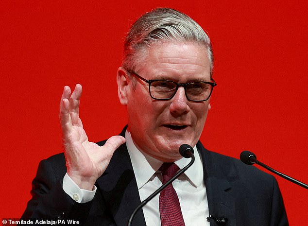 Starmer's US ambassador says PM 'on ropes' and America's only 'special ...
